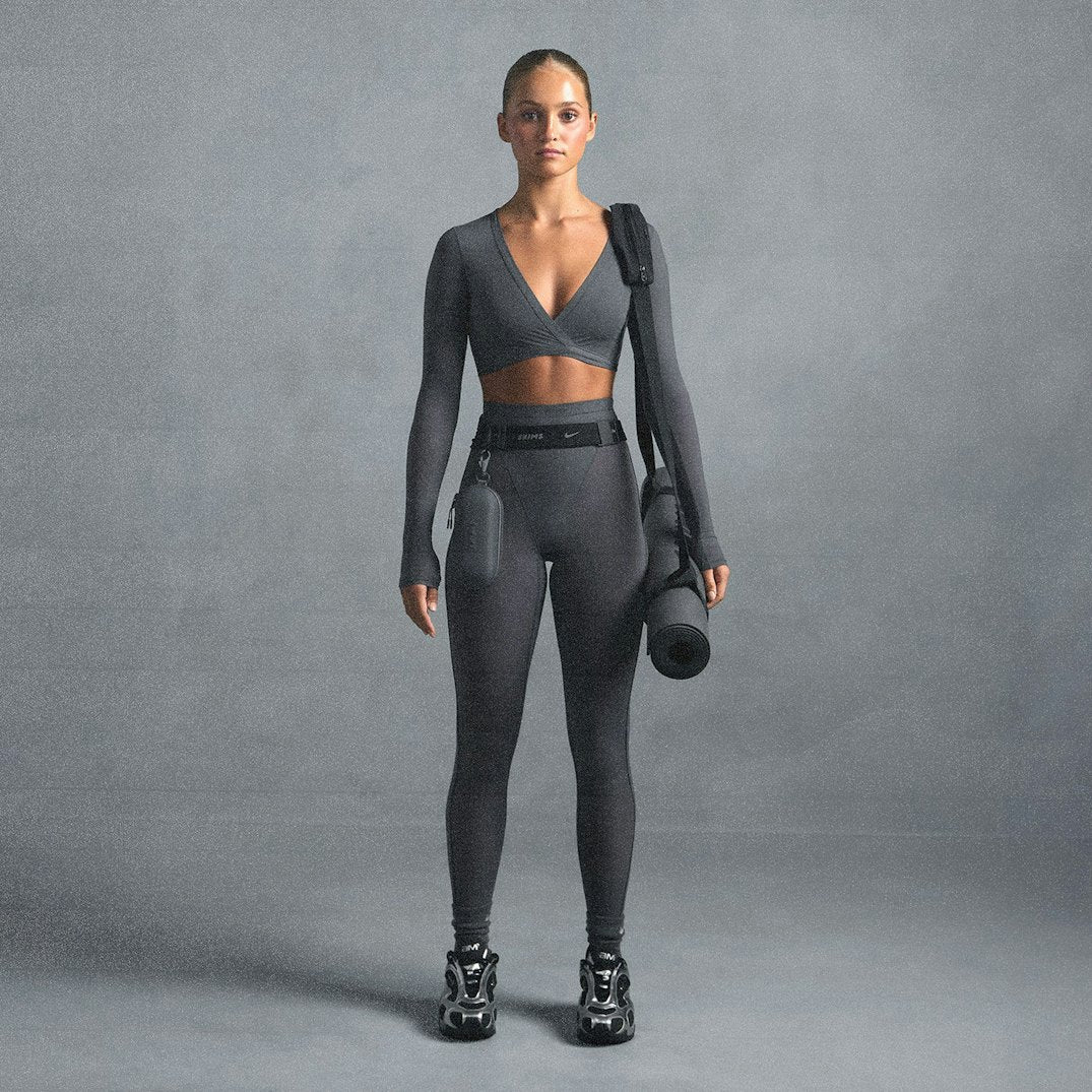 NikeSKIMS ACCESSORIES YOGA MAT | OBSIDIAN